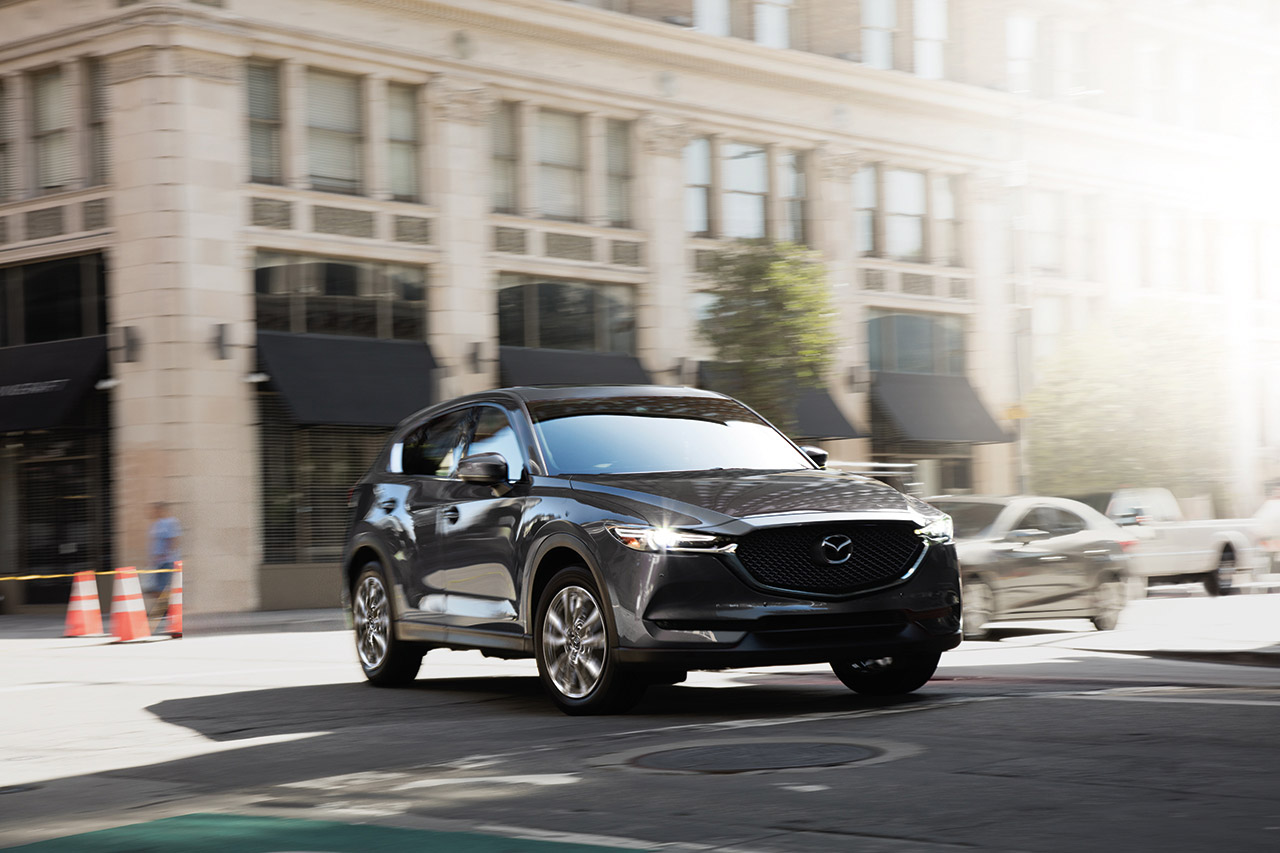 2020 Mazda CX-5 vs. 2020 Nissan Rogue | Peruzzi Mazda